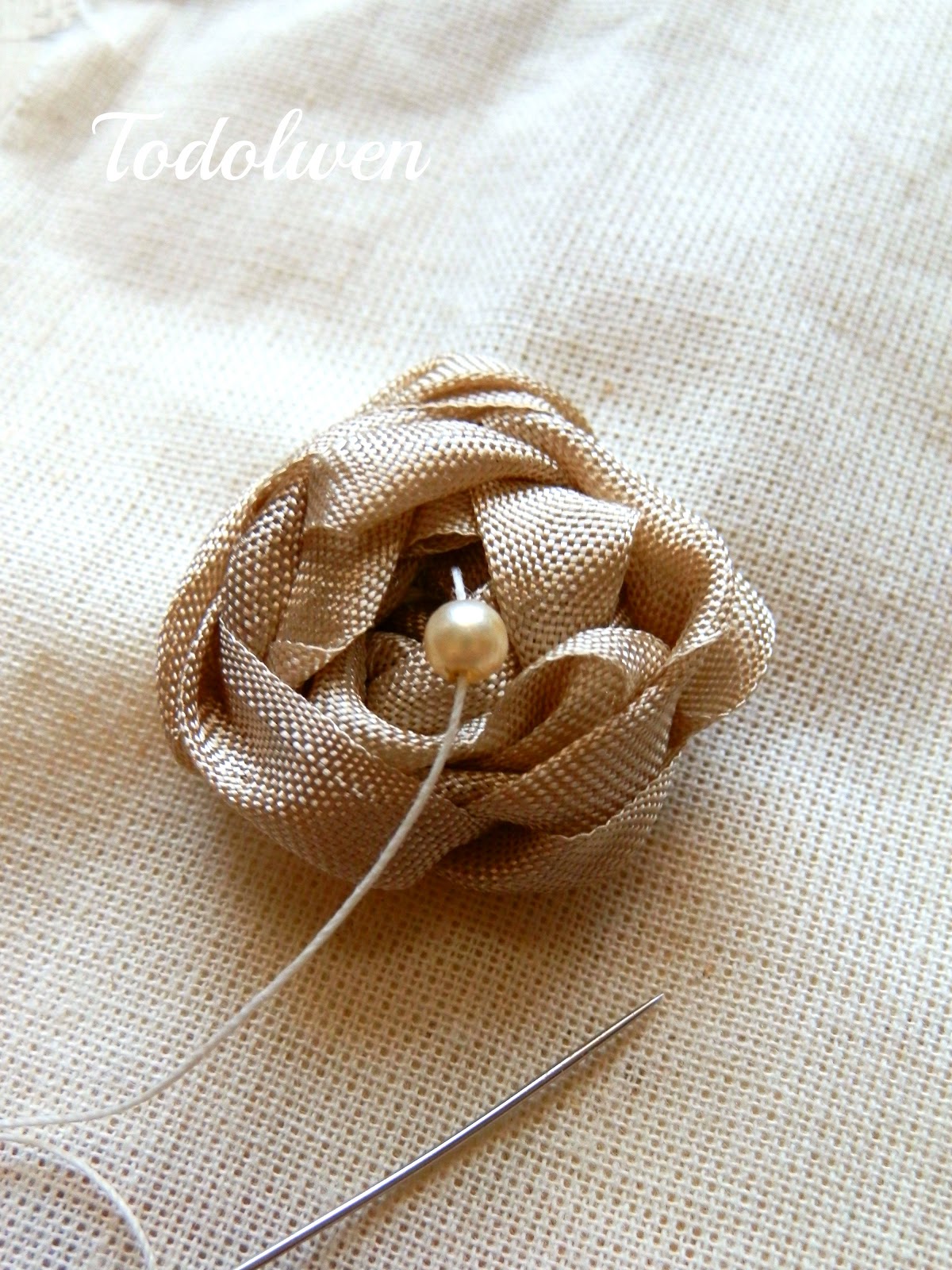 Todolwen: Seam Binding Roses~ How To..