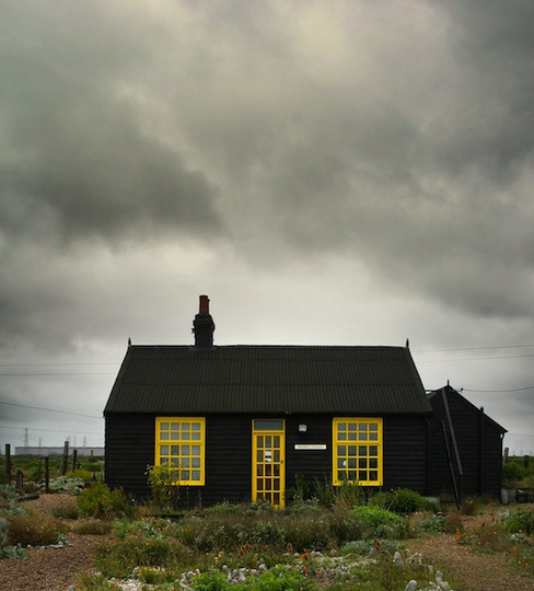 camilaandersen: Black homes collections