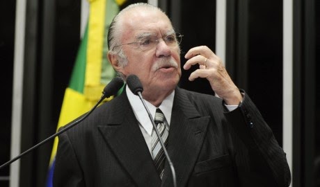 Sarney “levanta do trono” e sai em defesa da filha!