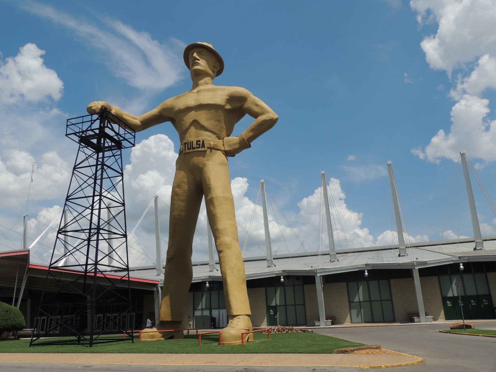 Down The Road A Piece ... in a 5th wheel: Our last day in Tulsa