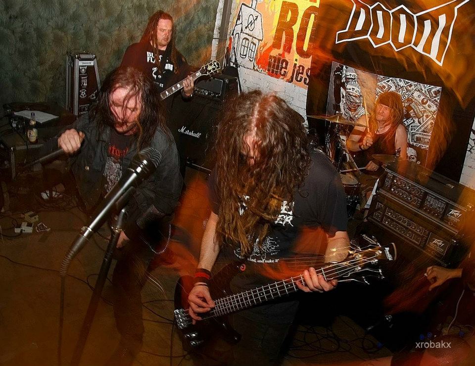 .: Interview - Doom