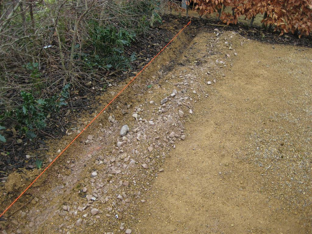 Welcome to the Green Heart Dens blog page.......: Installing new brick ... Welcome to the Green Heart Dens blog page.......: Installing new brick ...