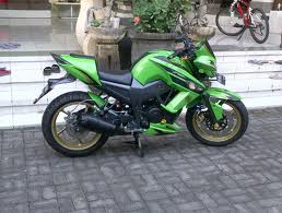 Modif Motor Byson Warna Biru - Ind Modified