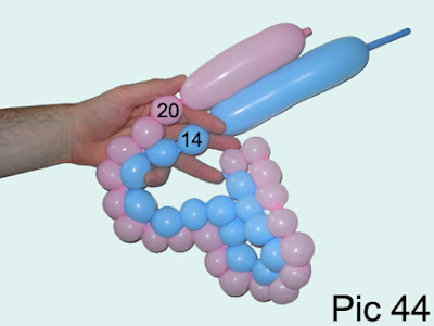 CLASSICAL: Balloon heart