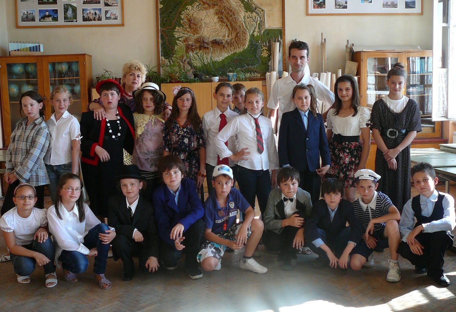 Şcoala Gimnazială "Dr. Bernády György", Târgu Mureş: Ramas bun, doamna ...