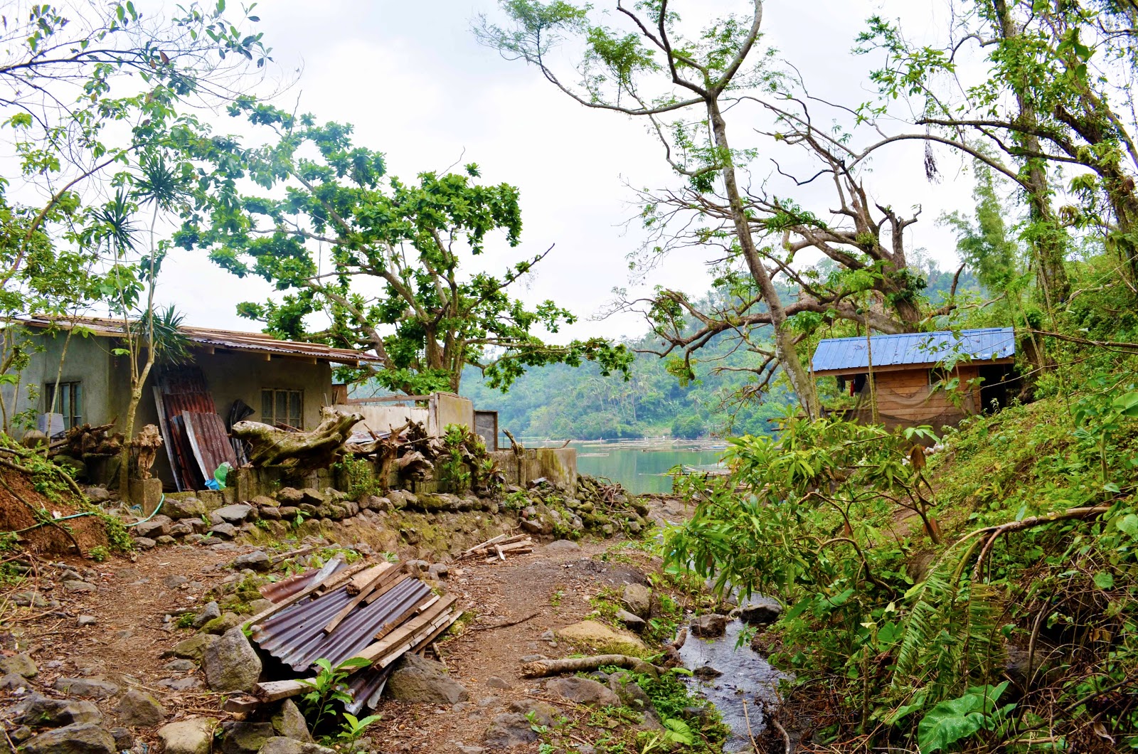 H E L L O ♥ K I M M Y : Seven Lakes Of San Pablo City, Laguna