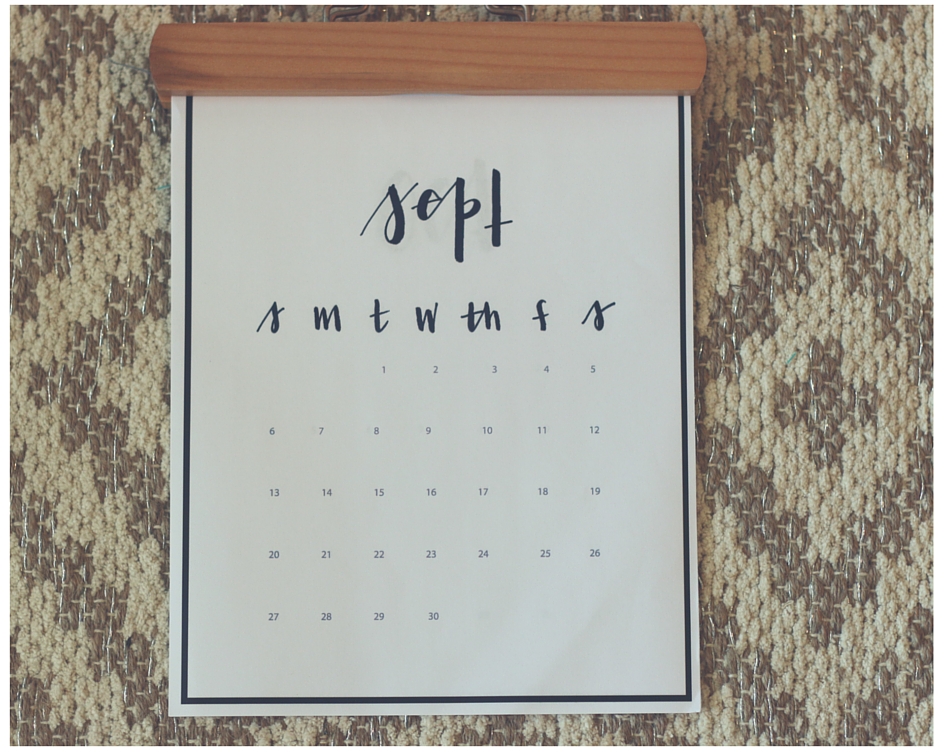 DIY Wall Calendar ~ Flower Crown