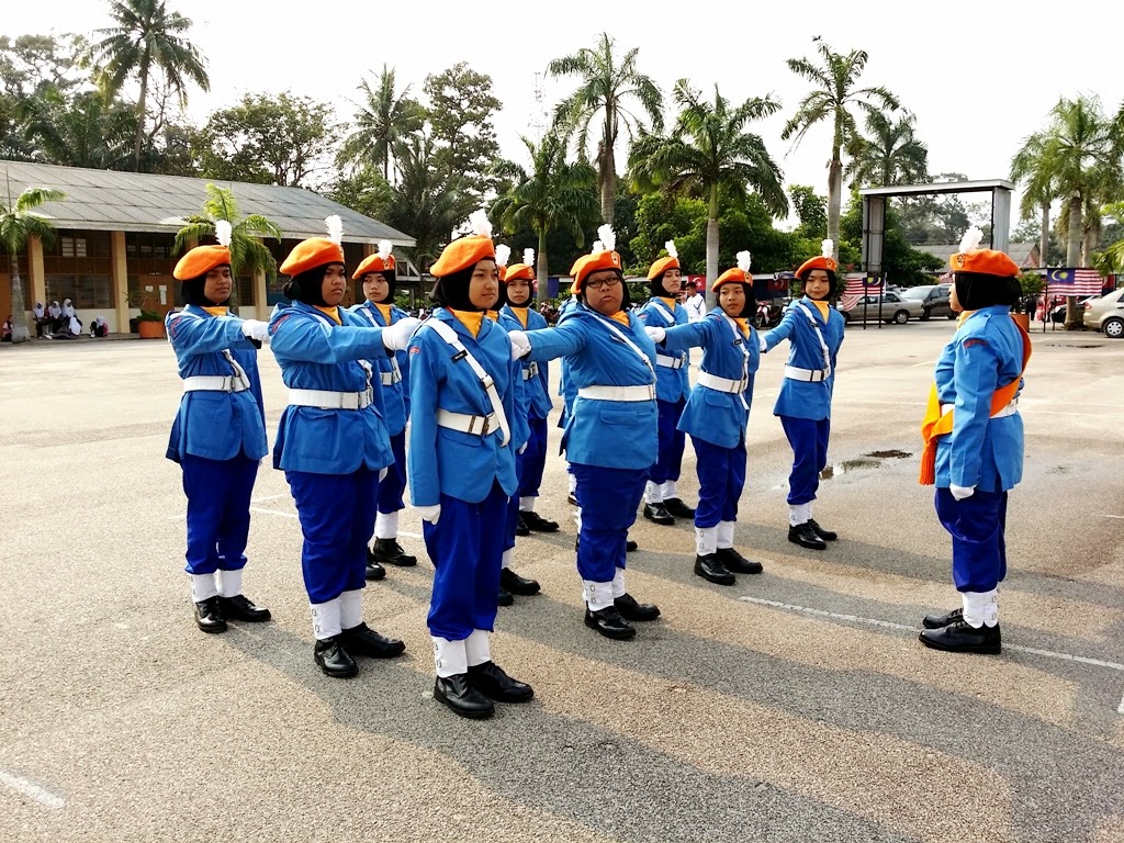 FAEDAH MENYERTAI BADAN BERUNIFORM - SMK TELOK KERANG