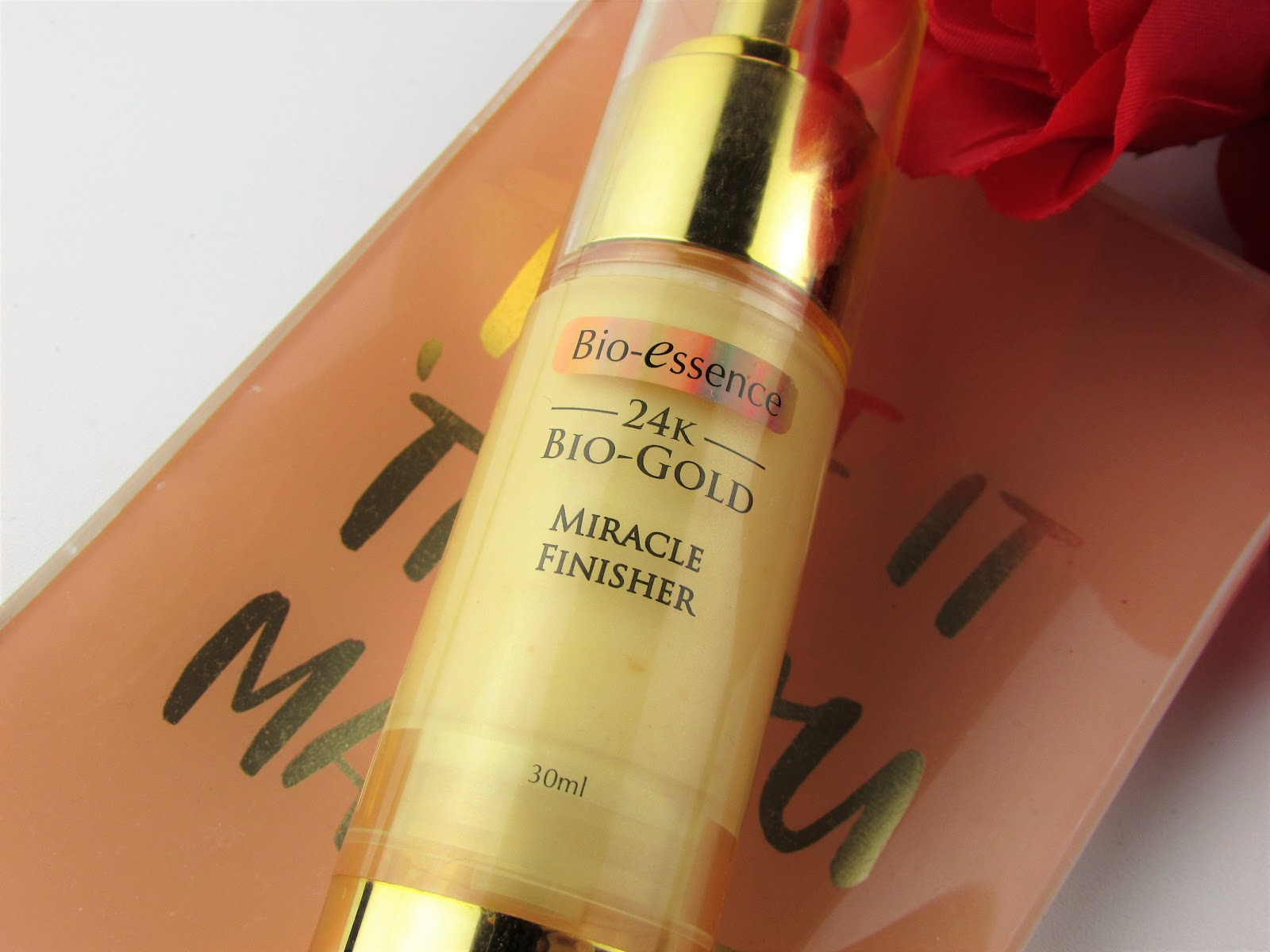 blogsallbeautyy: 24K Gold For Your Skin♥*