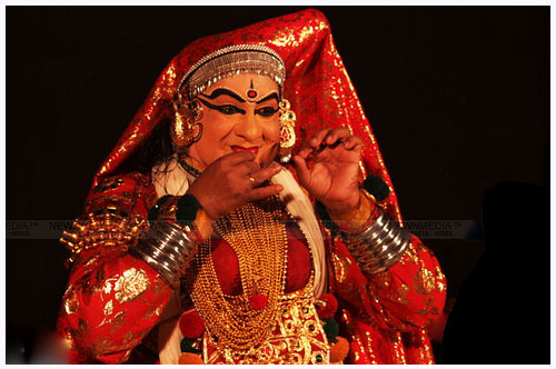 Kerala -God's Own Country: Kathakali The Classical Drama of Kerala.