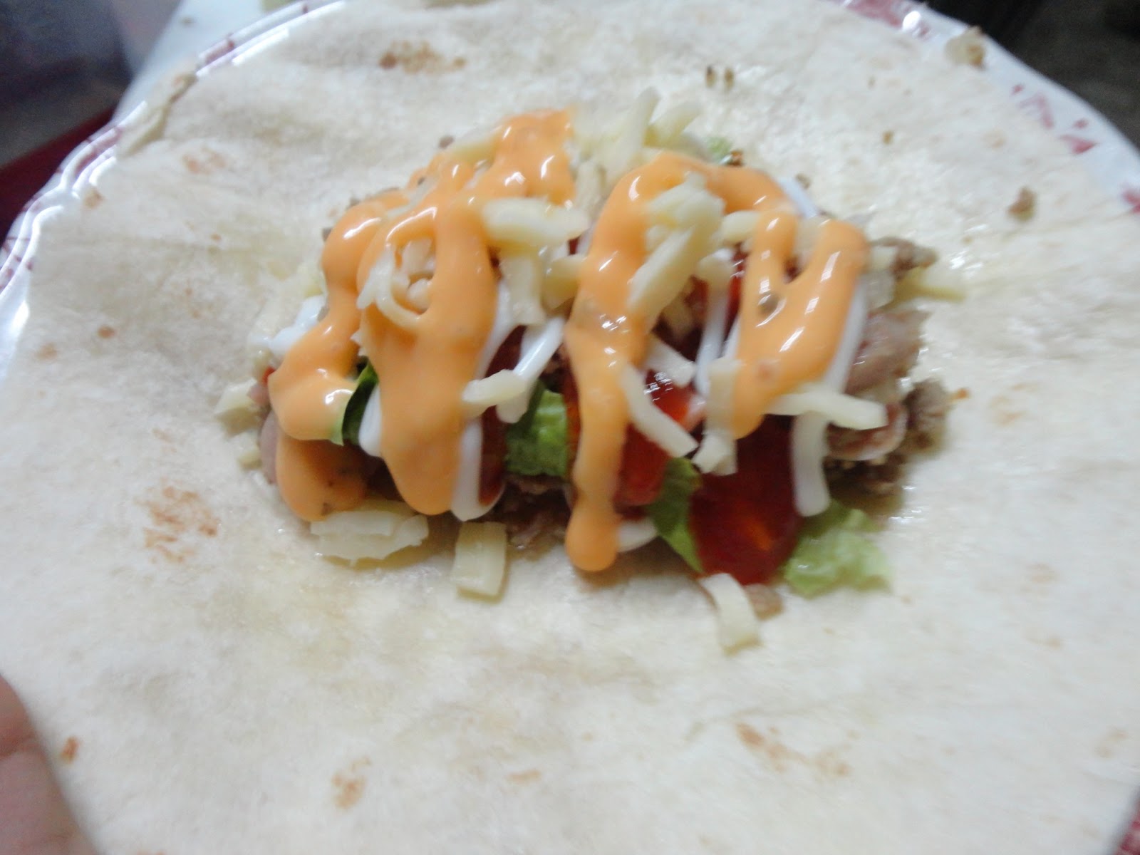 Husna's Life: RESEPI : roti tortilla daging