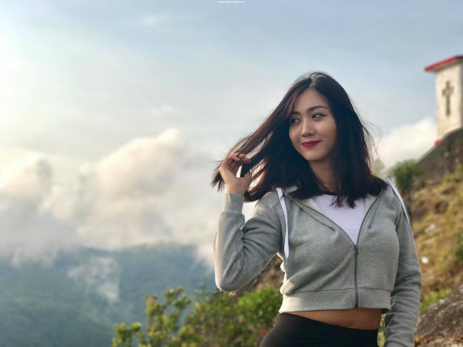 Happy Birthday Lu Lu Aung : Cute Pictures Selection