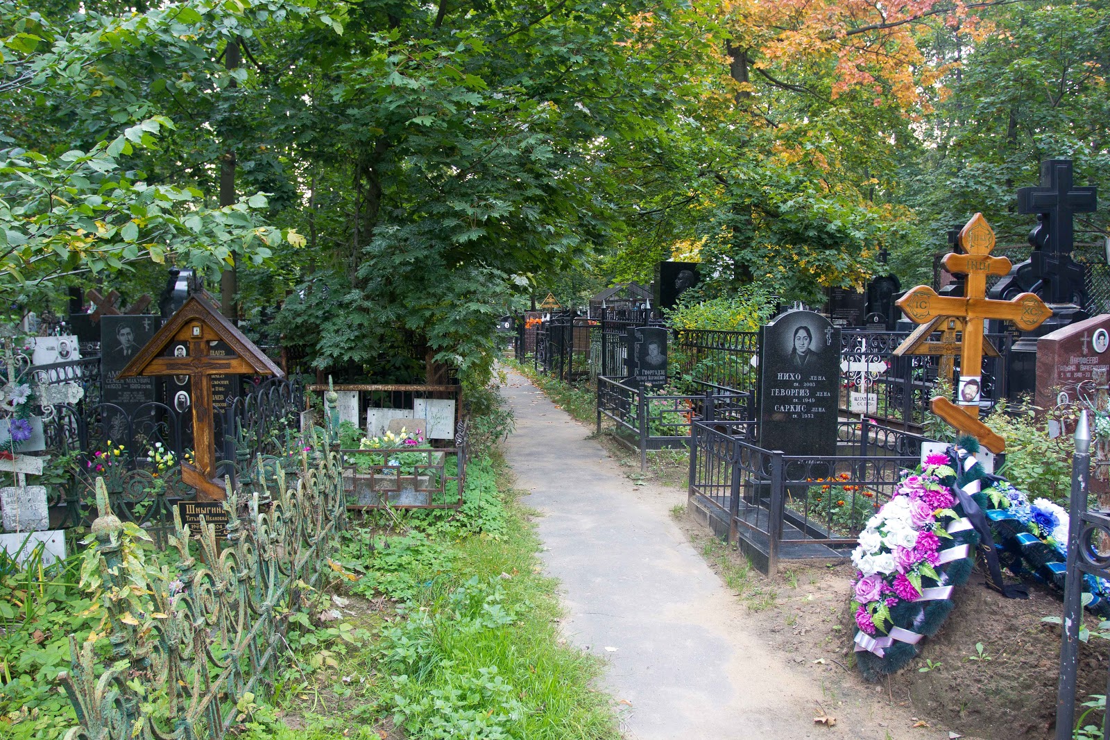 Three years in Moscow: Vagankovo cemetery