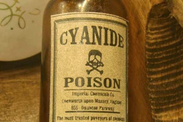 AMAZING FACTS OF LIFE: The 15 Deadliest Poisons In The World