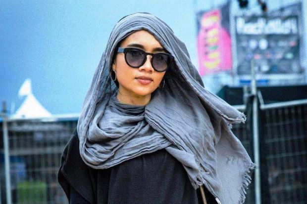 Gigitan Cinta Di Leher Yuna Akibat Digigit Labah-Labah