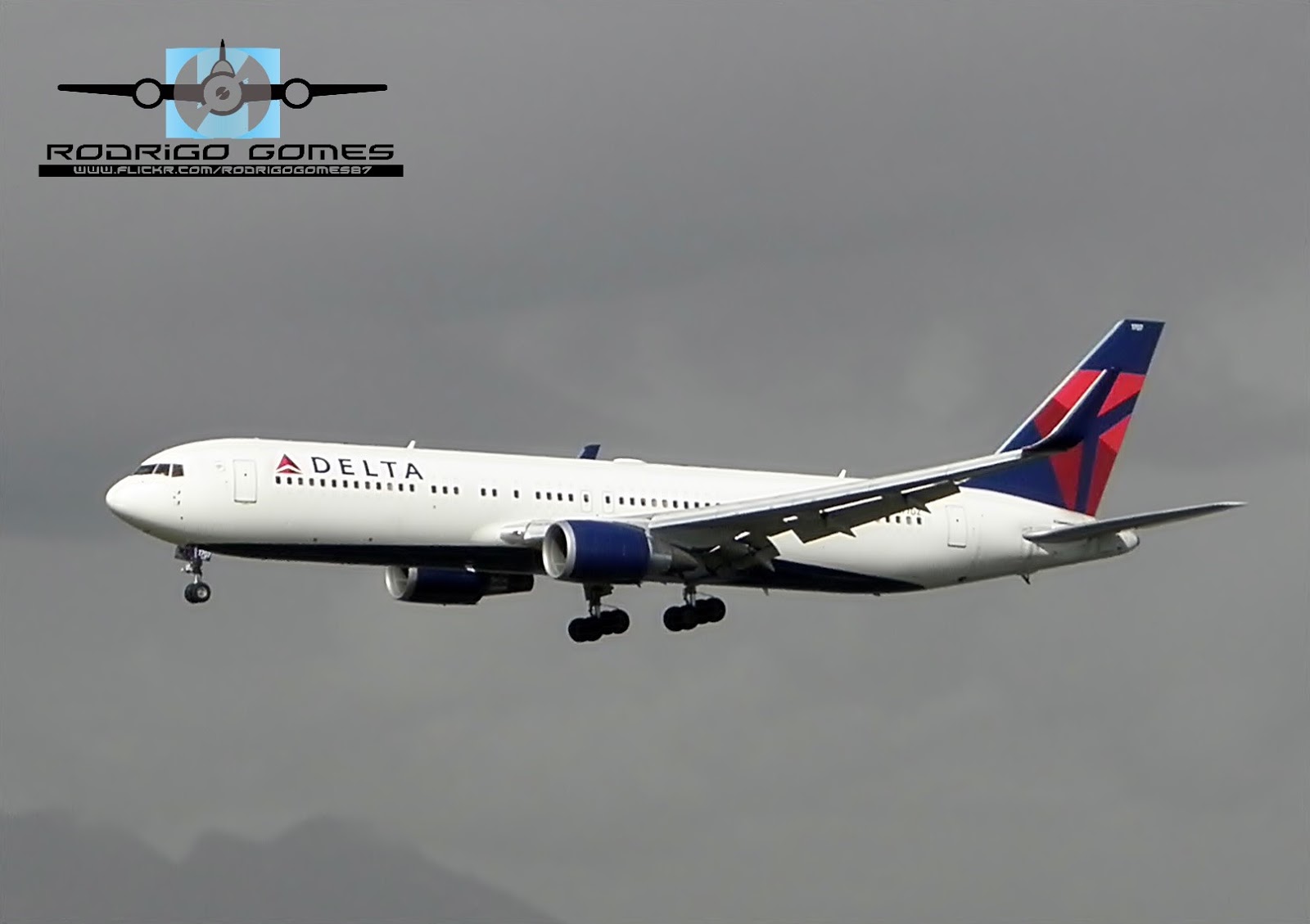 Brasil Airplane: Delta Airlines