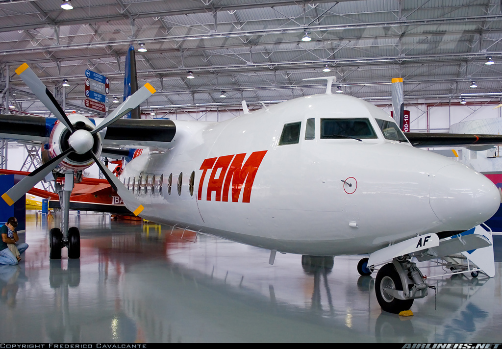 Avioes Abandonados Brasil: F 27 PT-LAF O Sobrevivente