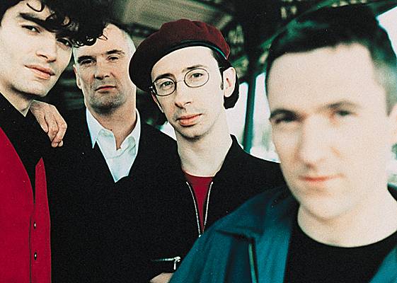 表参道フランス語: Les Innocents (Partie 1) (レ・ズィノサン・第一章)