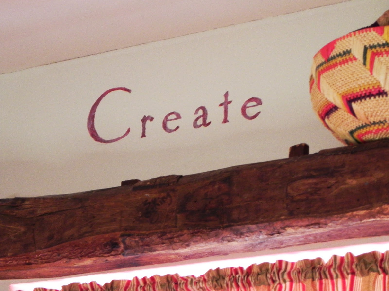 My Sister's Cottage: Decorating With Words