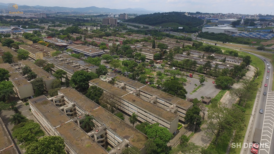 Rio Pequeno in Sao Paulo: Parque Cecap - Guarulhos