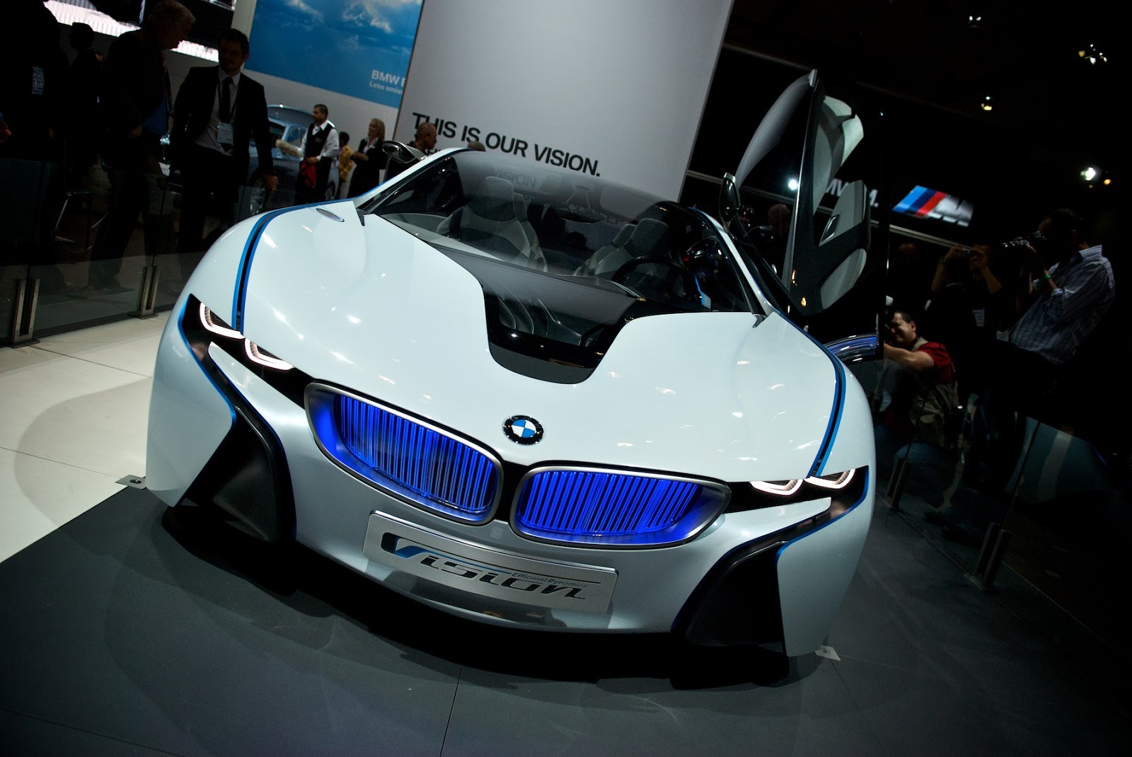 BMW VISION - Dremzo Cars