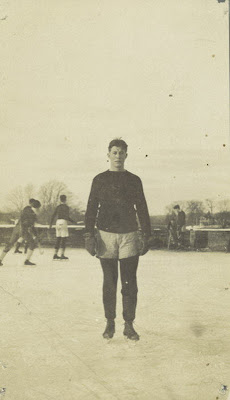 L'aquoiboniste: Maurice Field