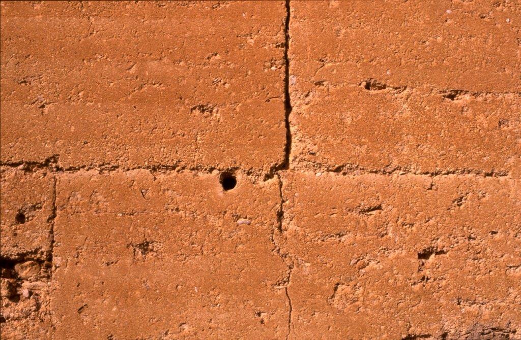 Fermín Font. Arquitecto Técnico: MURO DE TAPIA DE TIERRA ESTABILIZADA