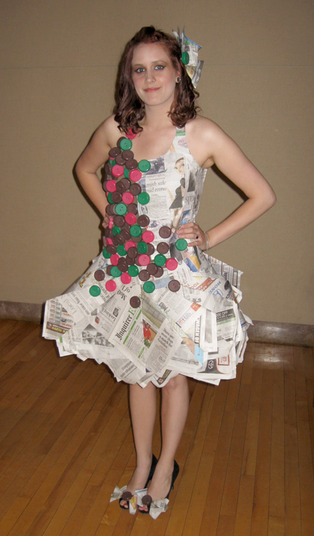 How to Recycle: Recycled Newspaper Dresses