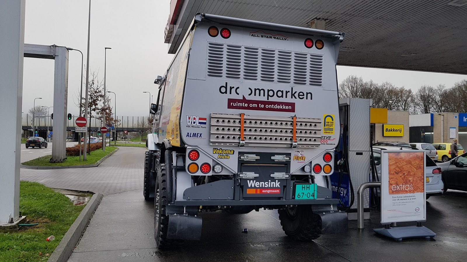 DIECIOCHO RUEDAS: MERCEDES BENZ ZETROS… LA NUEVA ARMA DE RALLY RAID EN ...