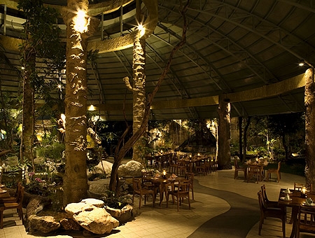 Locations - THAILAND: 0037 -- Restaurant - Nature Theme - North