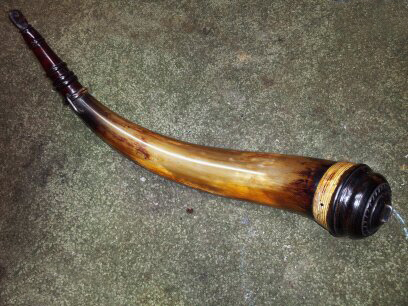 Contemporary Makers: A Philadelphia Screw Tip Horn by John DeWald Jr.