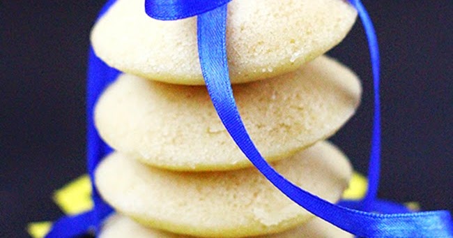 Idli [Mauritian Recipe] - Easy Yummy Cookery