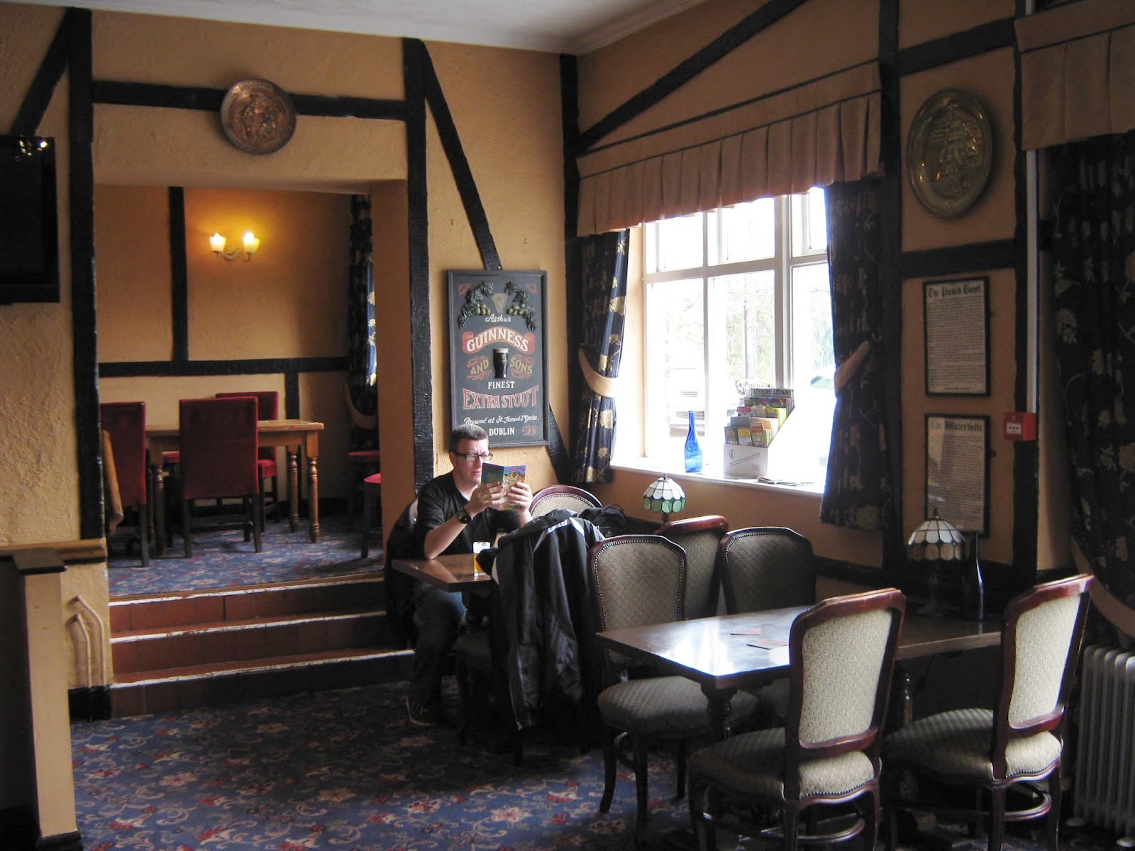 Aberystwyth Pubs Guide: Devil's Bridge - Hafod Hotel (Three Bridges Bar)