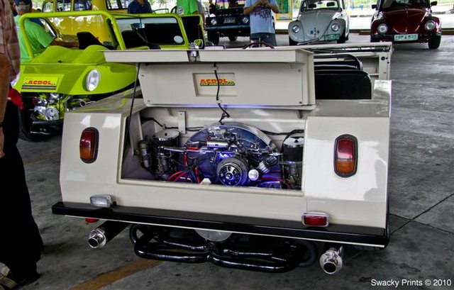 Eduardo Pérez-Ascanio VW. Tenerife: Historia del Escarabajo: Sakbayan