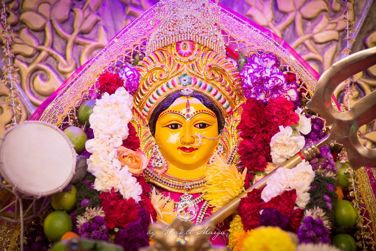 Paramahamsa Sri Swami Vishwananda / Bhakti Marga: Navaratri 2015: Day 8 ...