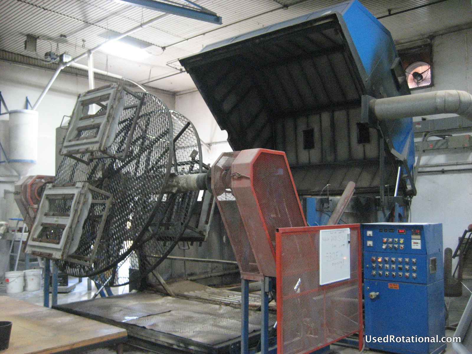 Used Rotational Moulding Machine: Clam Shell Moulding Machine For Sale