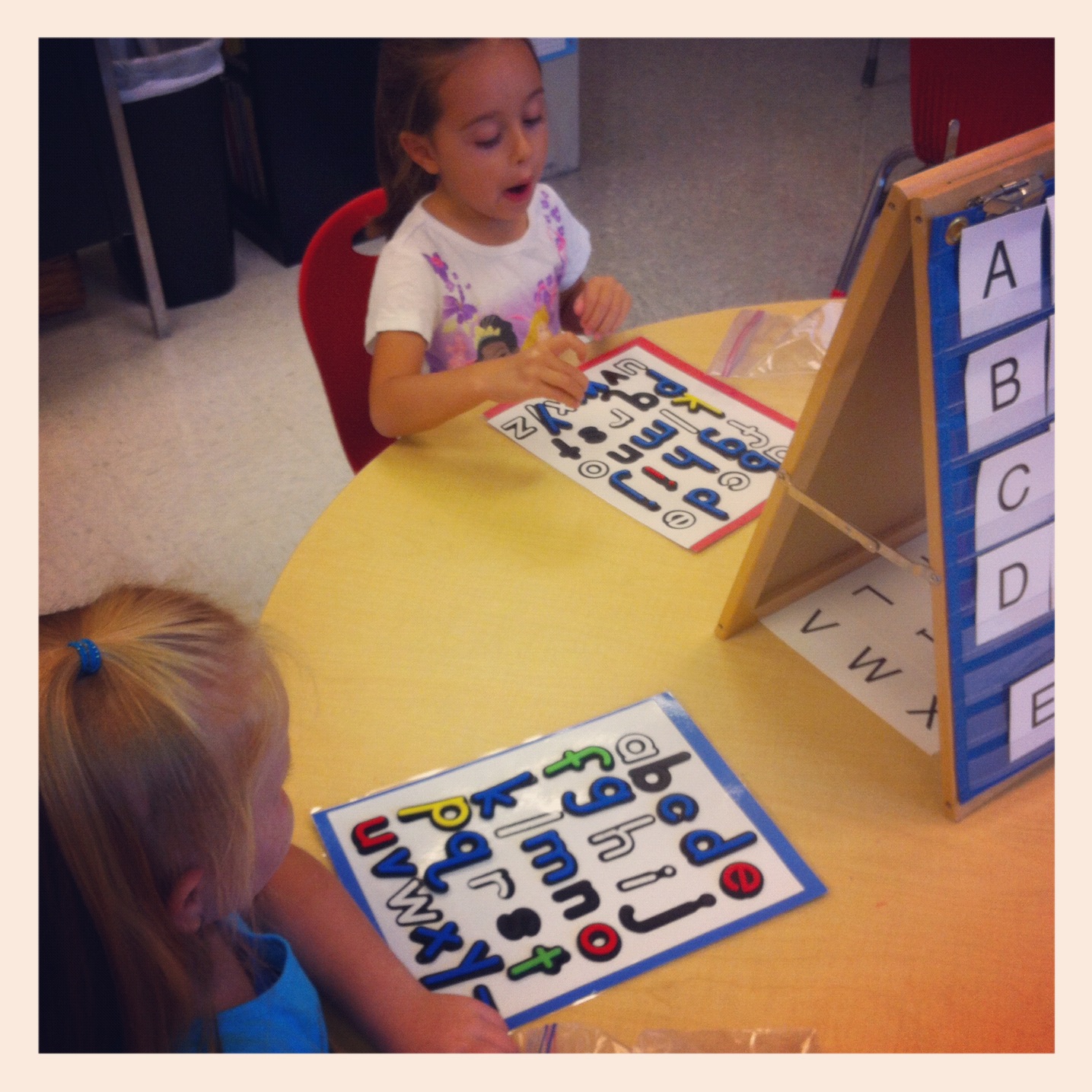 Centers for kindergarten classrooms - photographyreka