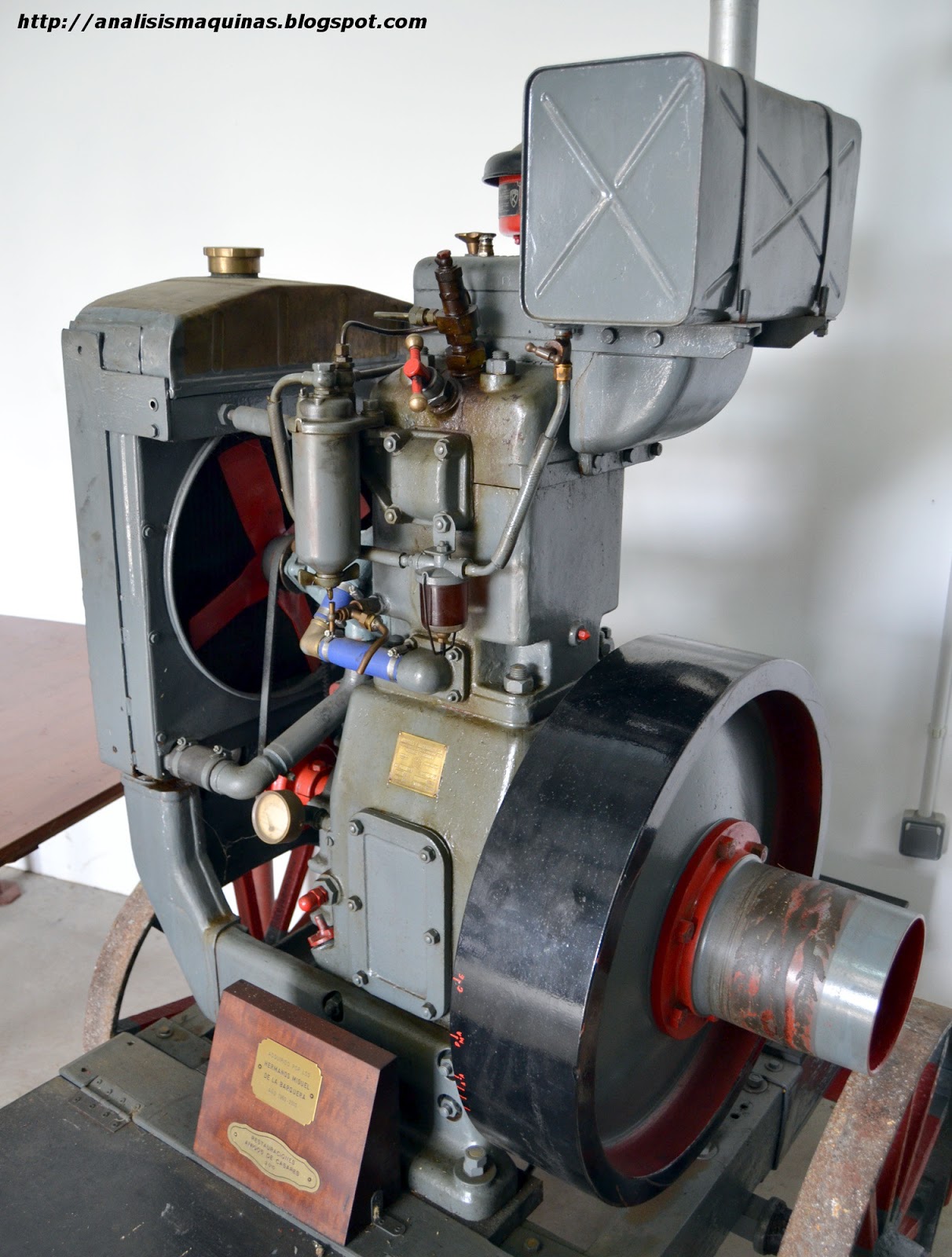 Analisis de Maquinas: MOTORES CENTAURO