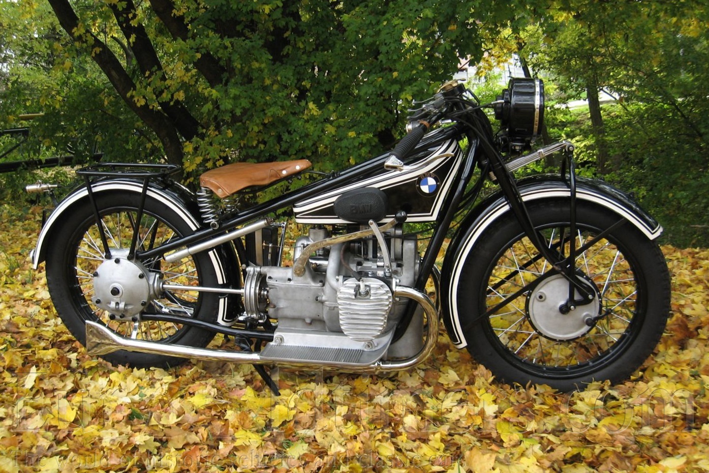 Pretty, cool- BMW r32