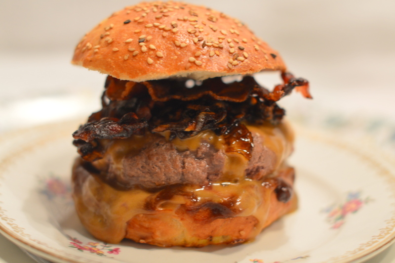 Défi Burger n°2: le Devil Burger | Lorni te gave.. de GRAS.