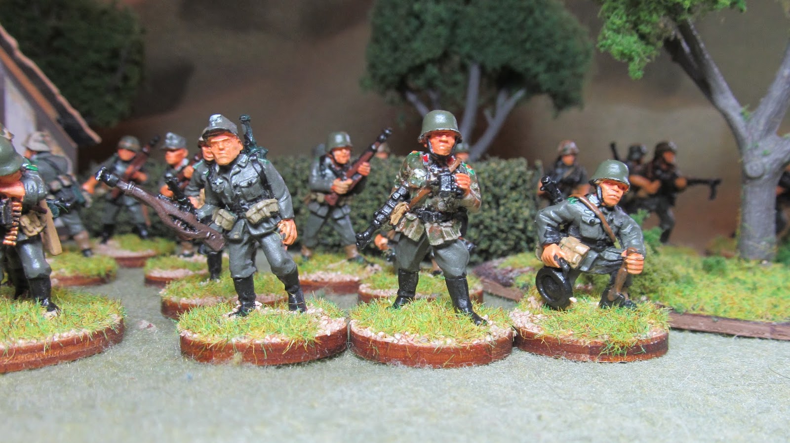 Toy Soldiers and Dining Room Battles: WW II German Jäger Platoon