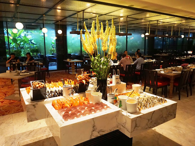 PinkyPiggu: Melt Café @ Mandarin Oriental Hotel Singapore ~ Still One ...