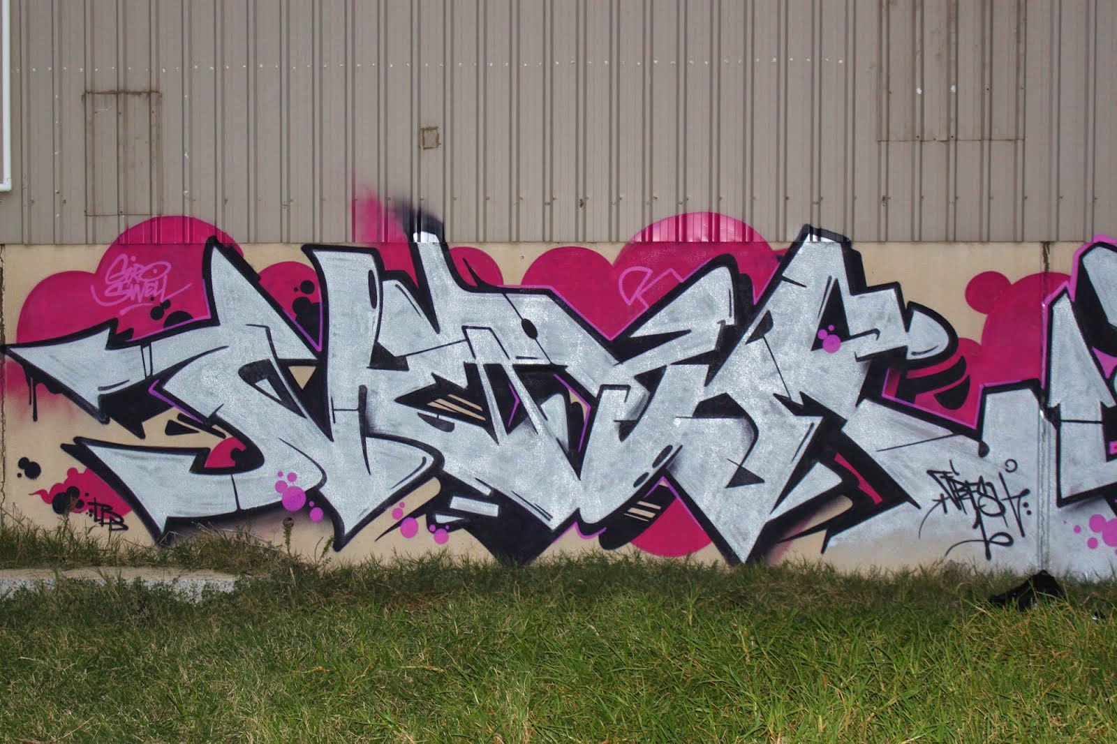 READY 4 RIOTS - Graffiti State of Mind: Writers >>> VENOM