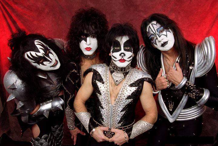 A HISTORIA DO KISS(BANDA DE ROCK) - A ORDEM NATURAL DAS COISAS