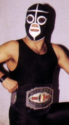 ¿QUIEN ES QUIEN? LUCHA LIBRE: BLACK SHADOW JUNIOR / PEQUEÑO SOLIN