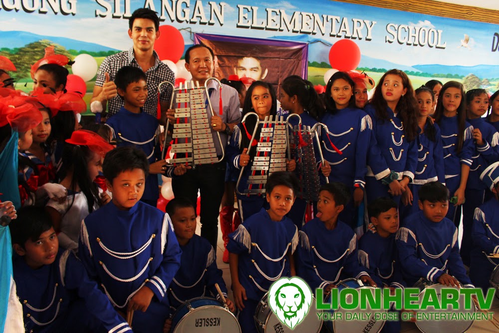 Dion Ignacio gives joy to the kids of Bagong Silangan Elementary School ...