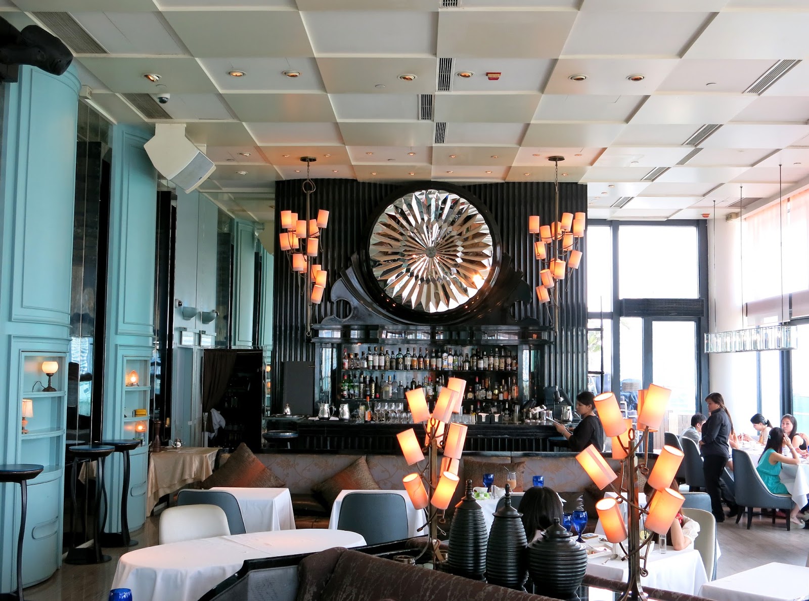 Azure (Hong Kong, CHINA) ★★☆☆☆ | A traveling foodie's gastronomic diary ...