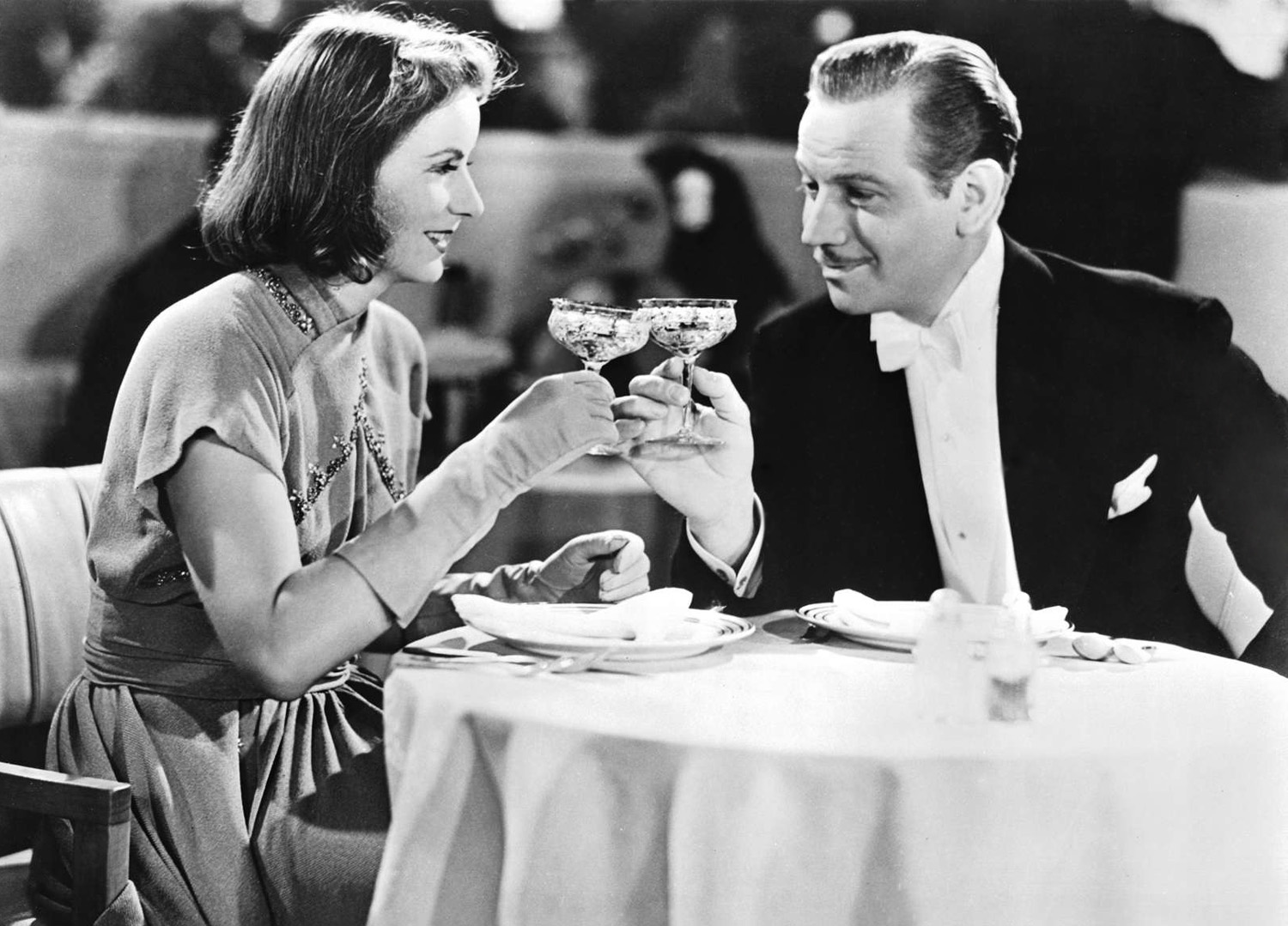 Movie Review: Ninotchka (1939) | The Ace Black Movie Blog