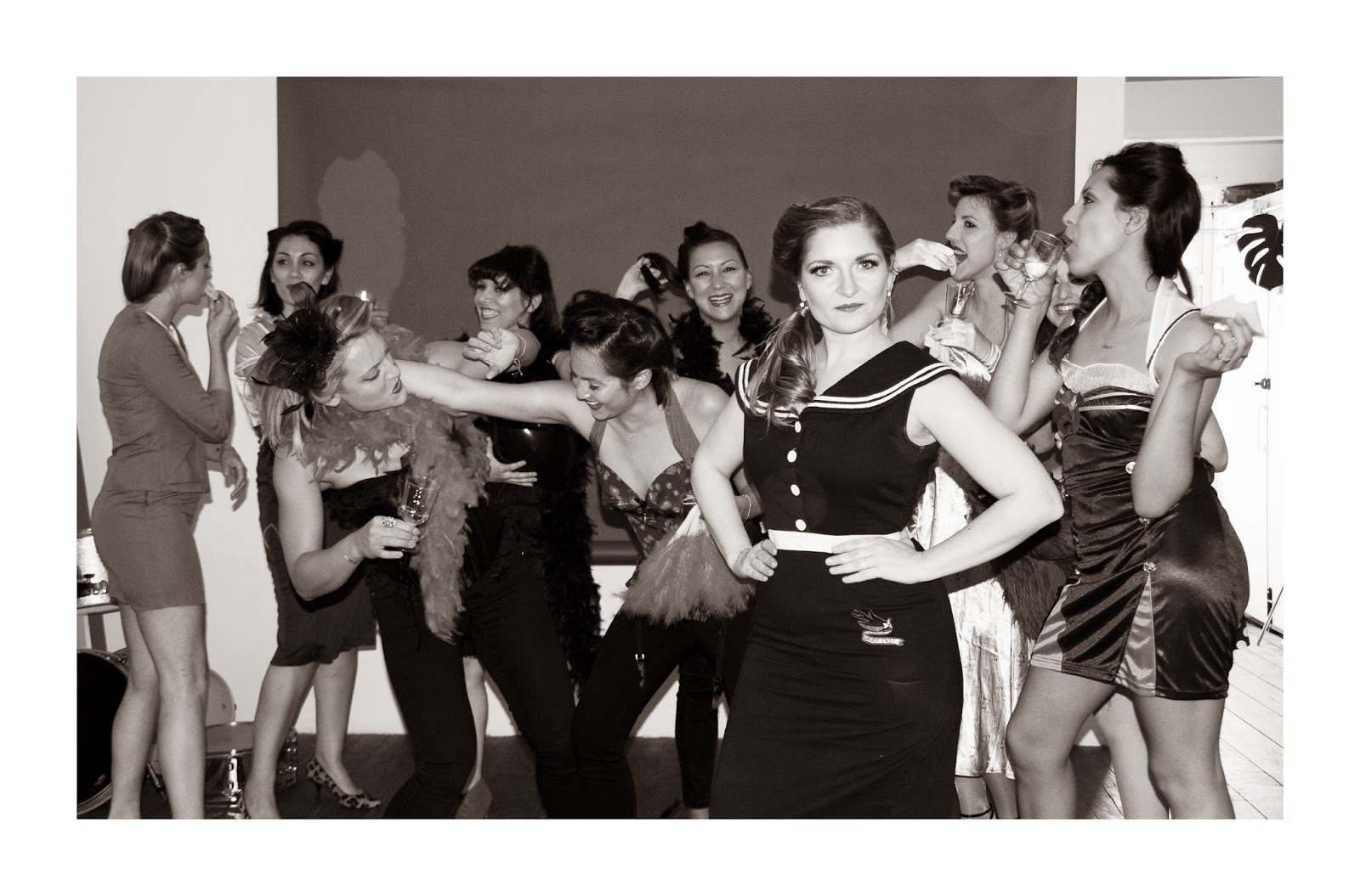 Bijoux Hen Parties Blog: Vintage Vamps