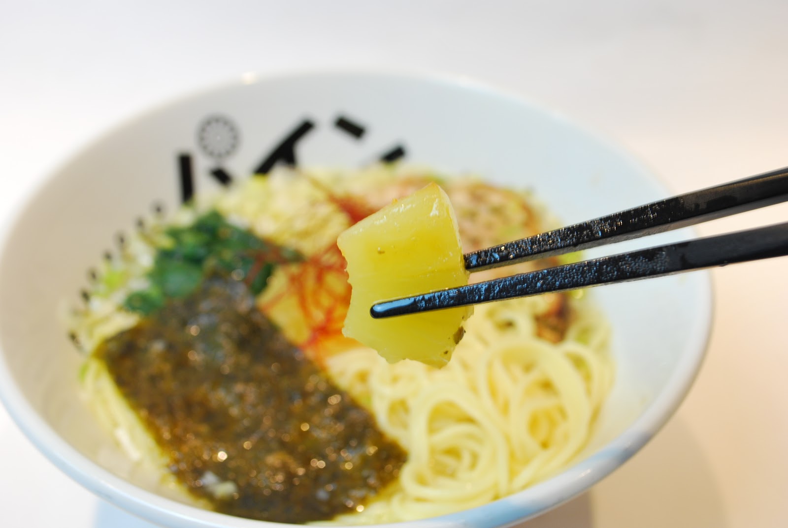 Japan Holic All About Japan: Pineapple ramen restaurant sells Coffee Ramen